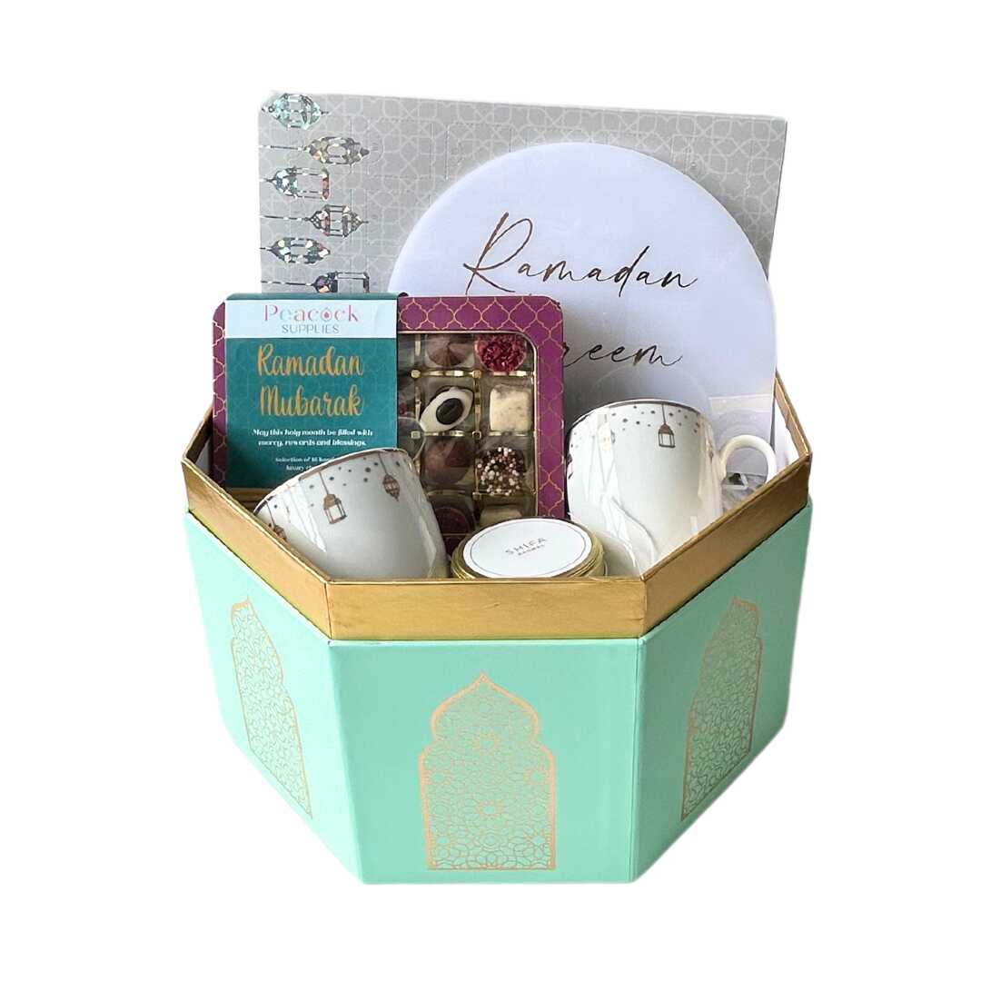 Ramadan Large Hamper Gift Box - Peacock Supplies
